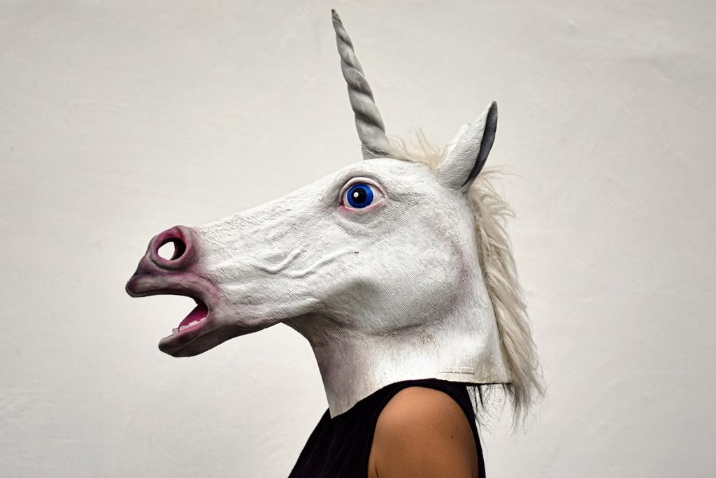 5感を表す動詞（look/sound/feel/seem/taste/smell)の後ろで使われる「like」の意味